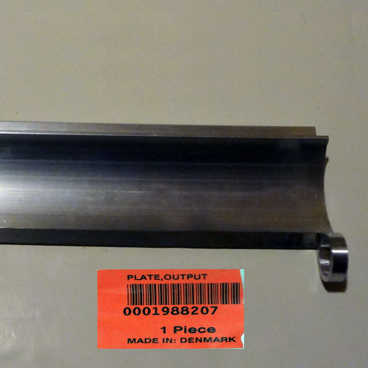 Oce 1988207 Output plate 9800, TDS800, TDS860 TDS860II - SmartBuysOnly.com