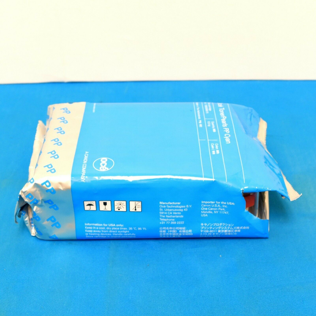 Oce 1060099515 Colorwave Cyan Toner Pearls 600 650 700 PP Poster ...