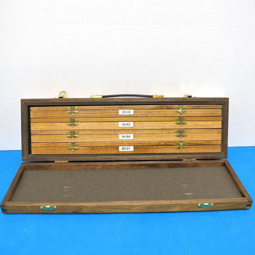 X-Rite GretagMacbeth Farnsworth Munsell FM 100 Hue Test Complete set W ...