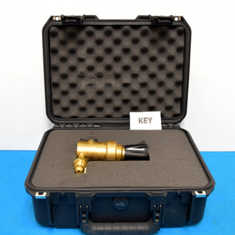 Harris 8700 Arg, He, N2 Ultra High Delivery Regulator w/Hard case and ...