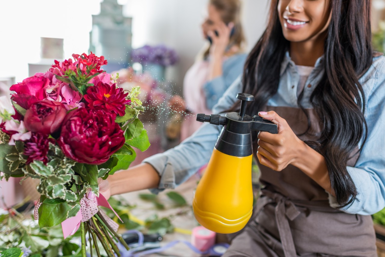 Secrets to Stunning Blooms: Arizona Flower Market’s Hot Weather Care ...