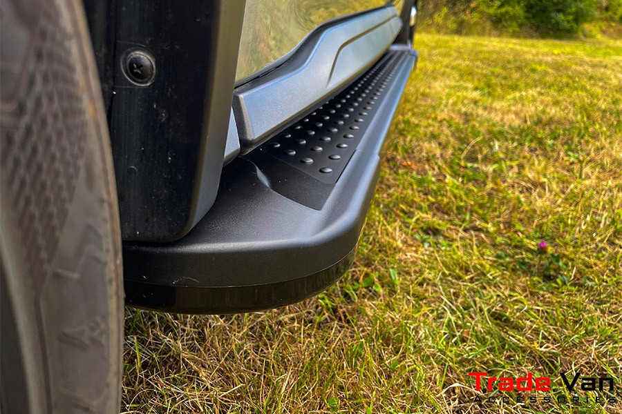 Octane Side Step Running Boards | Ford Connect LWB 2024+ | Black