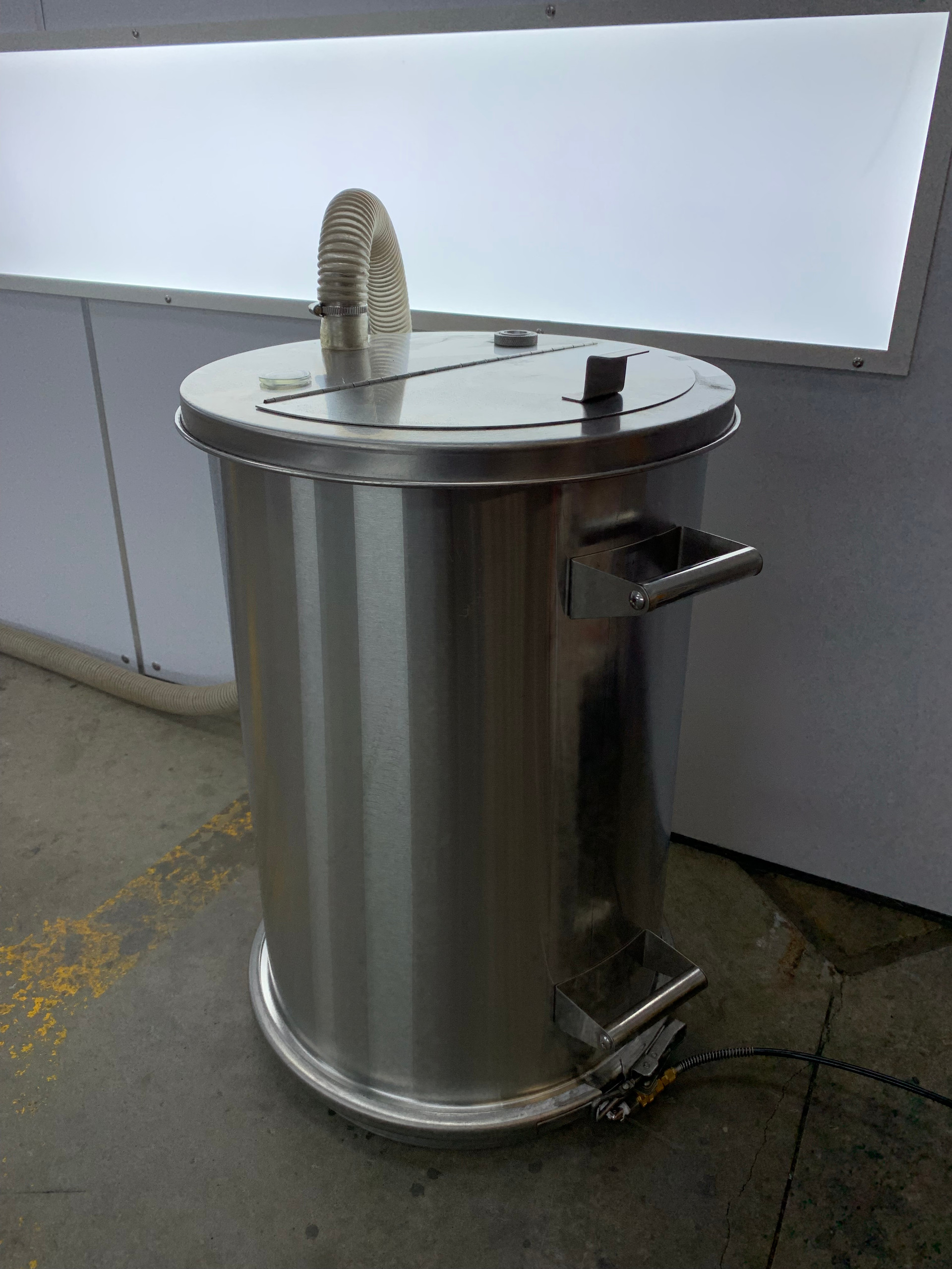 Powder Coating Equipment - Hoppers - RM Coating Supplies Pty. Ltd.