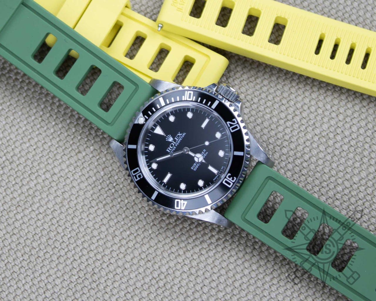 Scuba FKM Green Rubber Dive Strap – Rugged & Sporty