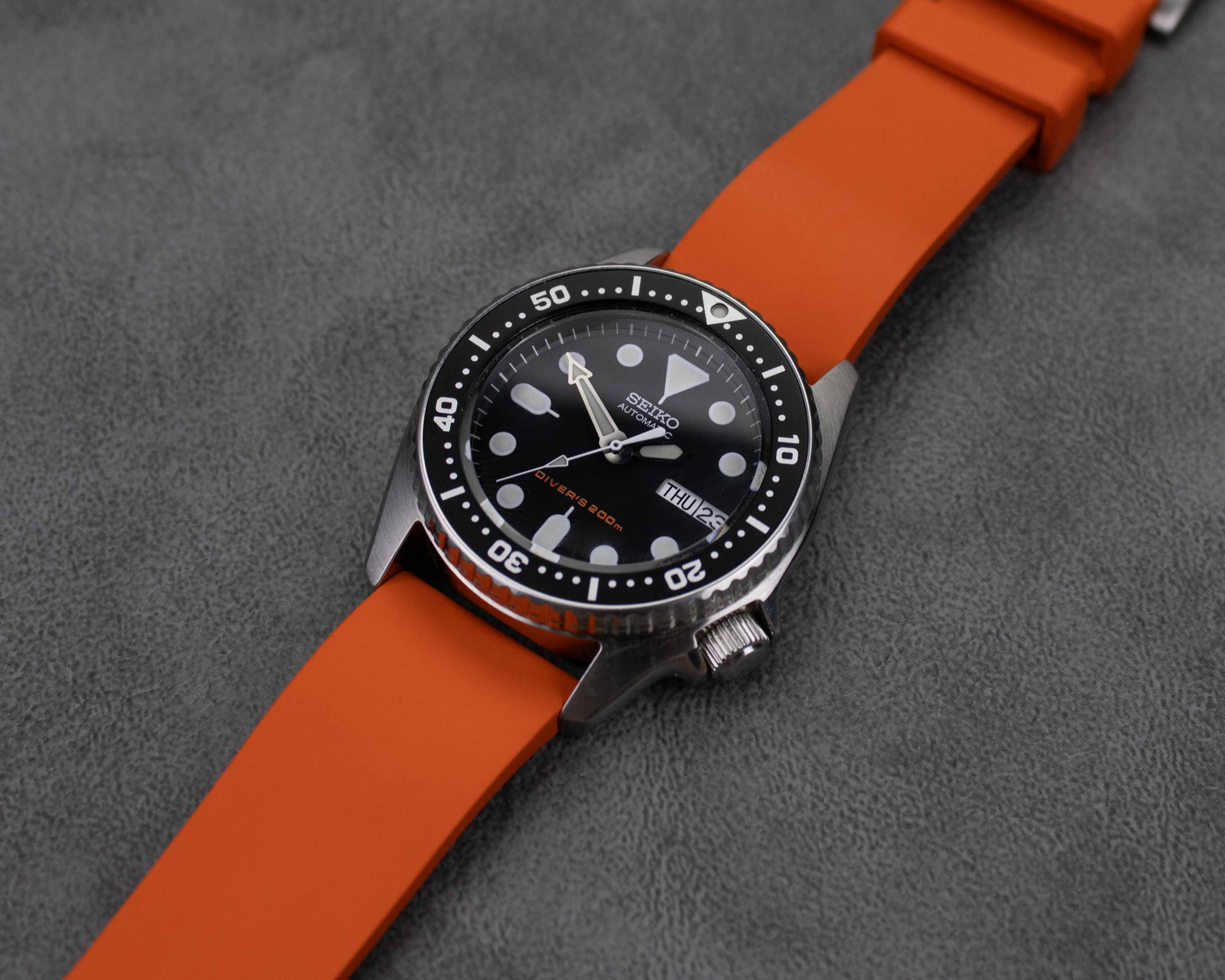 Seiko SKX and Rubber Straps: The Ultimate Dive Watch Combo - CNS Watch ...