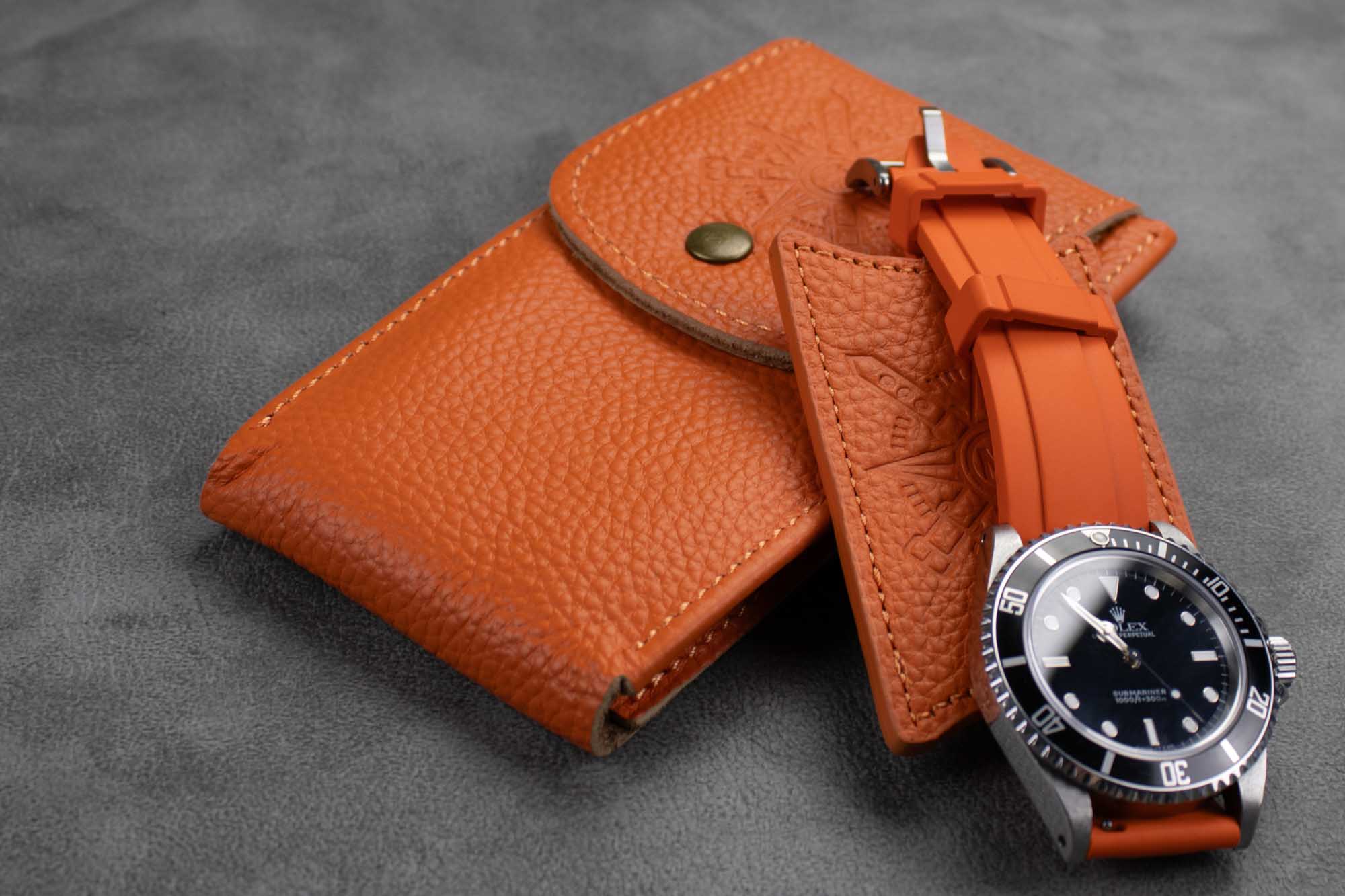 Find the Perfect Watch Pouch: Your Guide to Style & Protection - CNS ...
