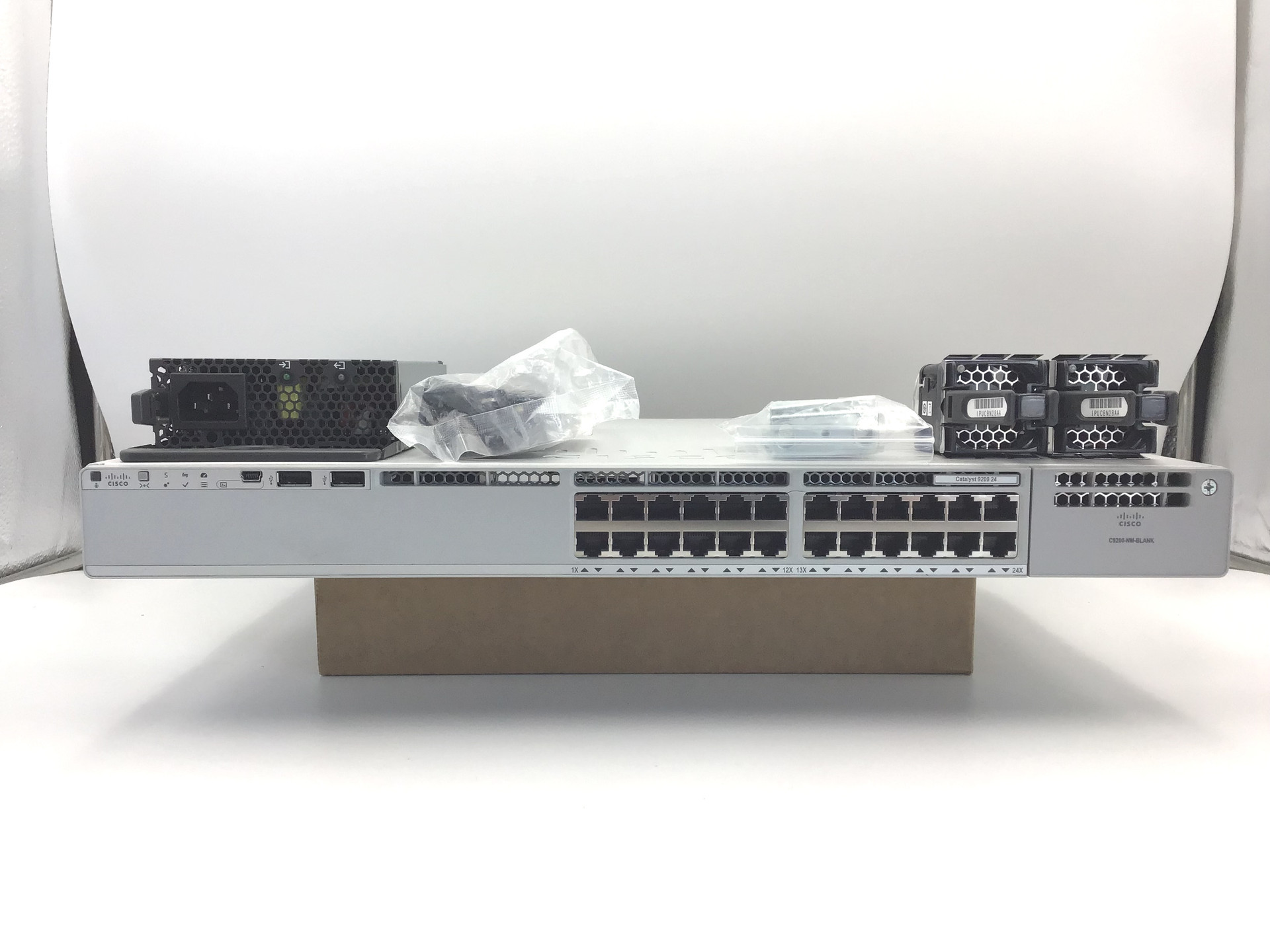 Cisco C9300X-24HX-E Catalyst 9300X 24x 10GB UPoE+ RJ45 1x Exp Mod Slot ...