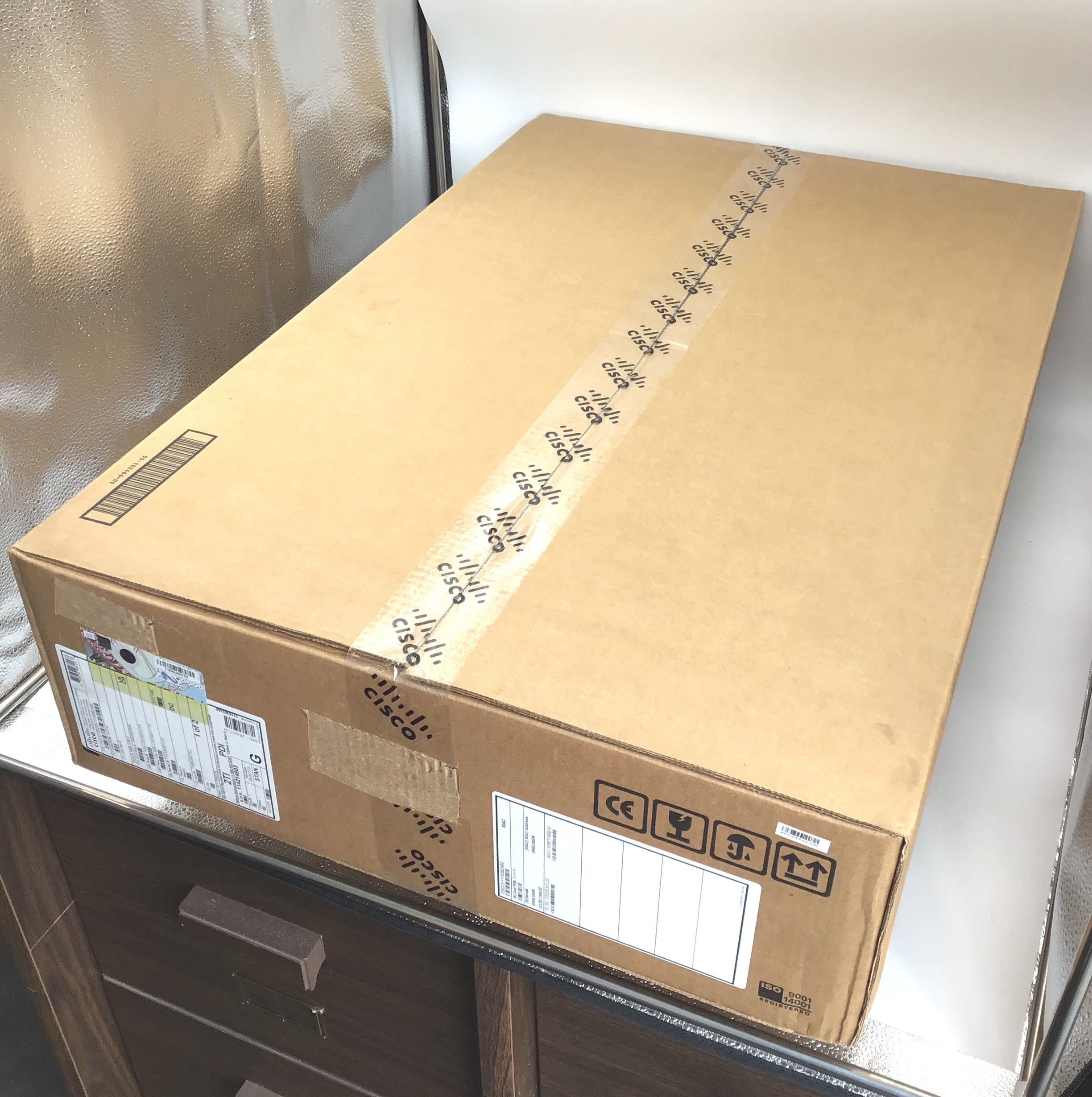 Cisco N9K-C93180YC-EX - Nexus 9300 48-Port 1/10G/25G SFP+ 6P 40G/100G ...