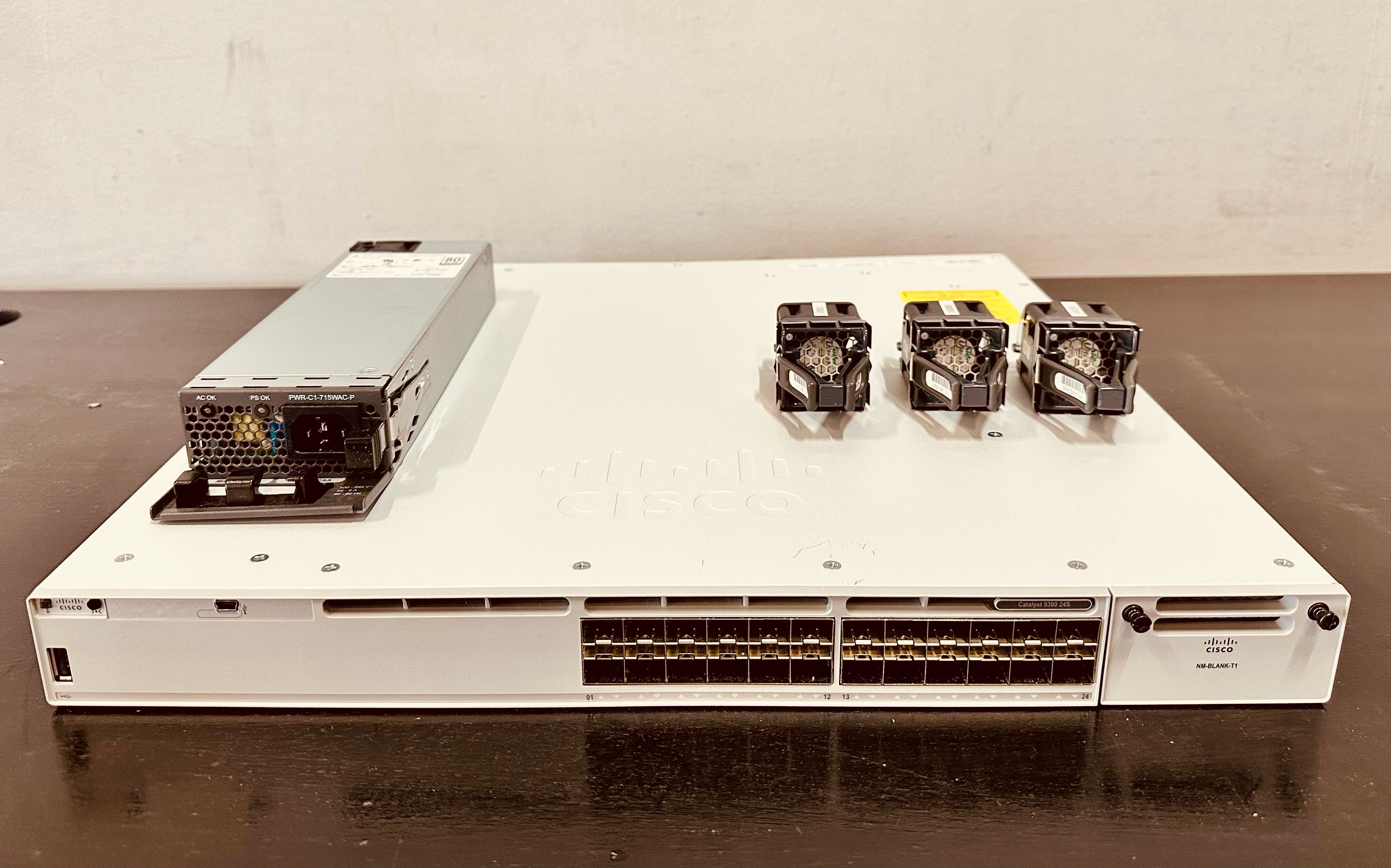 Cisco C9300-24S-E Catalyst 9300 24x 1GB SFP 1x Expansion Module Slot Switch