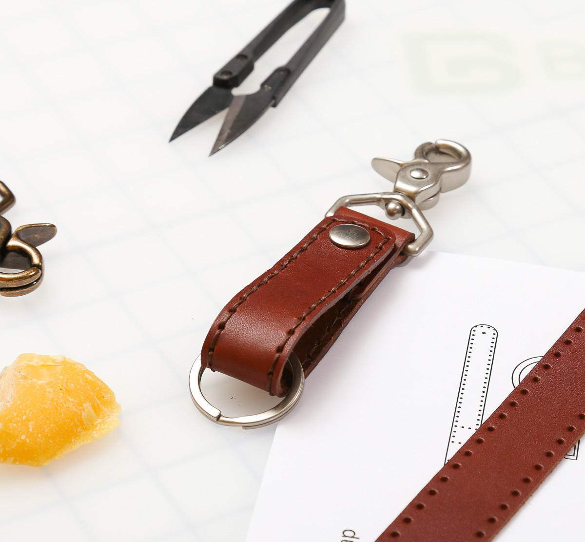 DIY Swivel Snap Key Fob Leather Kit - Buckleguy.com