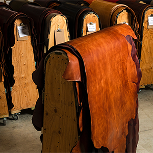 What is Traditional Harness Leather? - Buckleguy.com