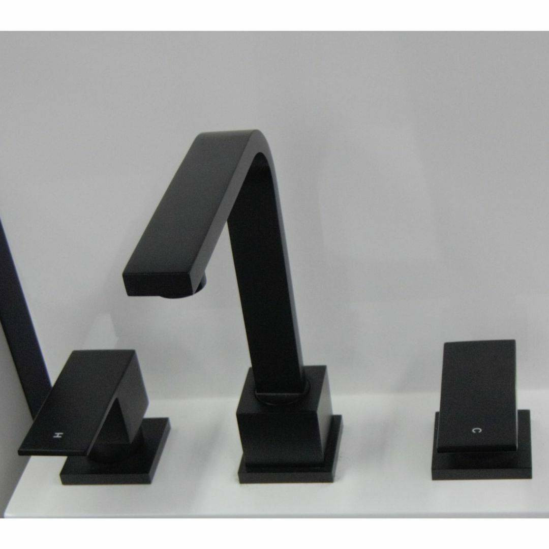 Buy Square - Basin Set Matte Black