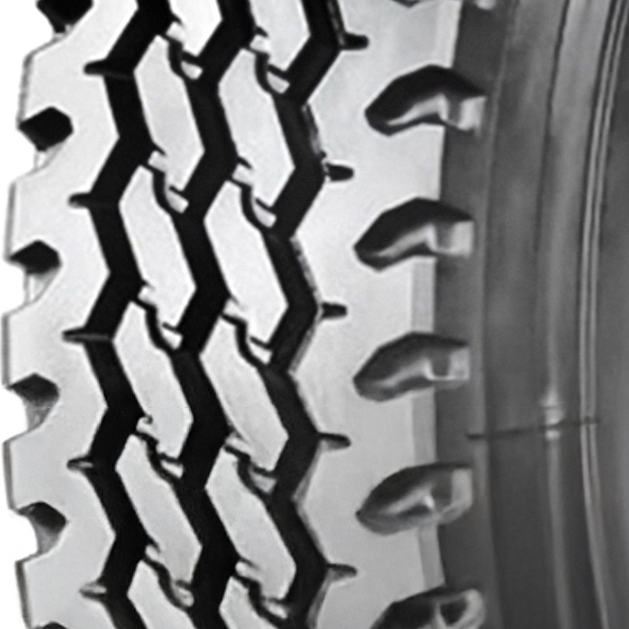 Rovelo RAM2 315/80R22.5 157/154K L (20 Ply)