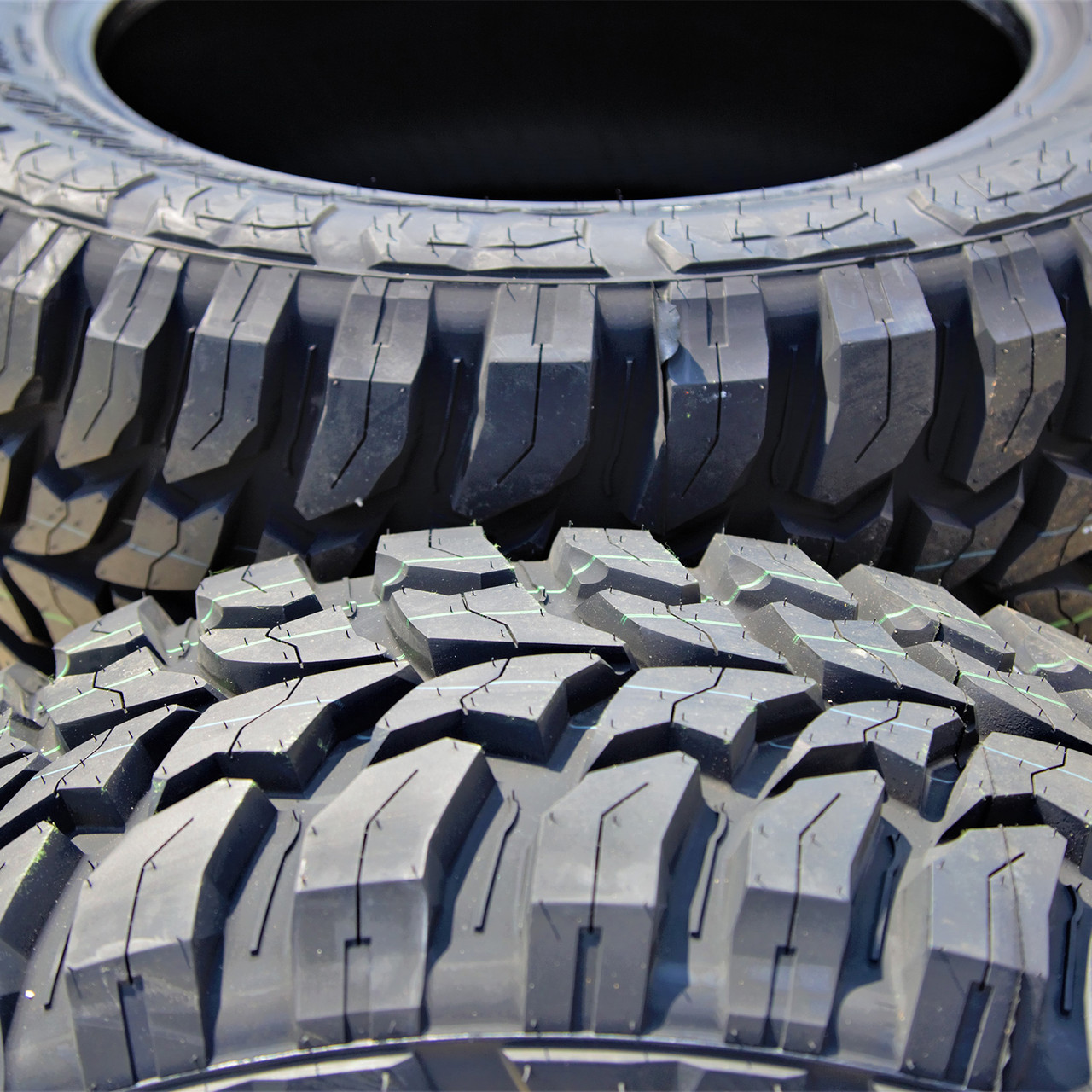 Crosswind (Linglong) M/T LT 235/85R16 120/116Q E (10 Ply) MT Mud ...