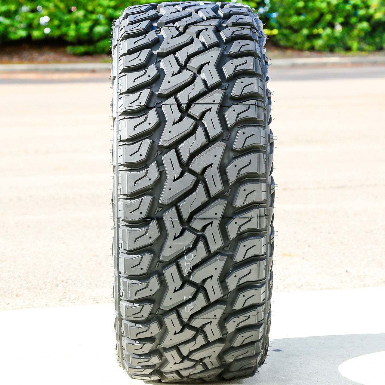 Predator New Mutant X-RT LT 35X13.50R22 122Q F (12 Ply) RT R/T Rugged ...