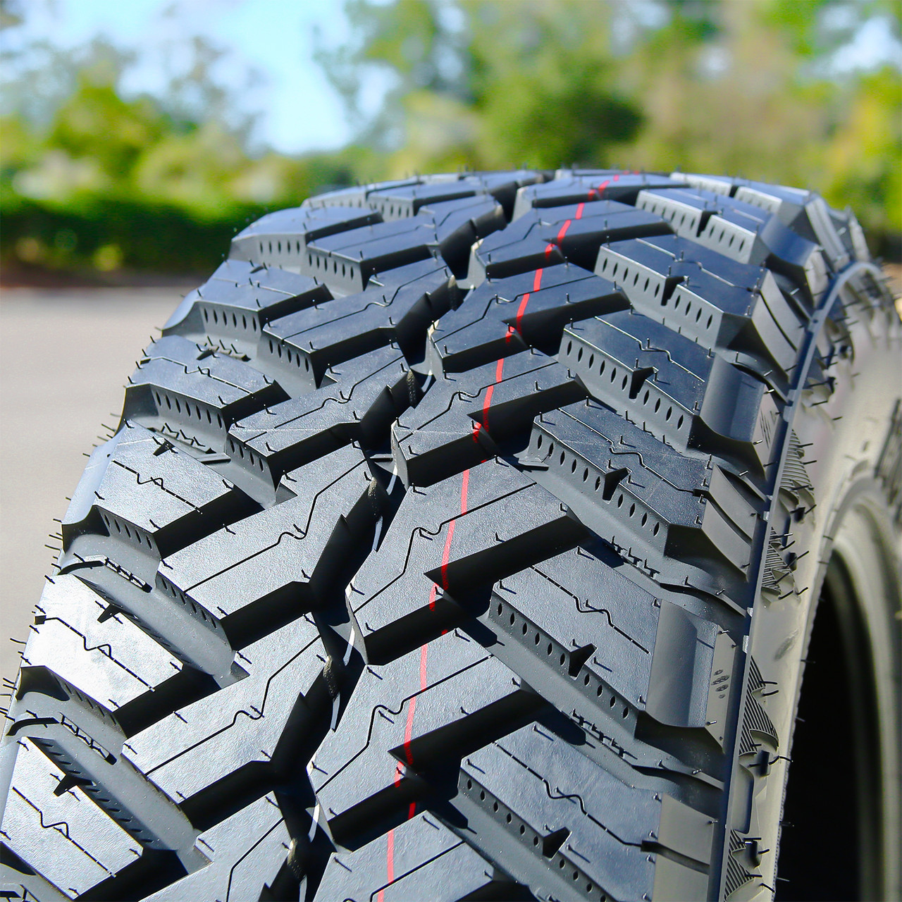 Cosmo Mud Kicker LT 33X12.50R18 118Q E (10 Ply) MT M/T Mud Terrain Tire