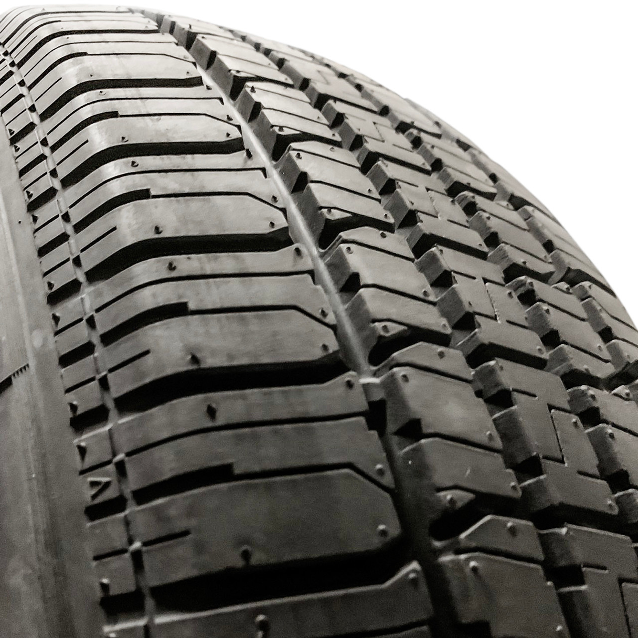 TBC Custom 428 A/S 205/75R15 97S