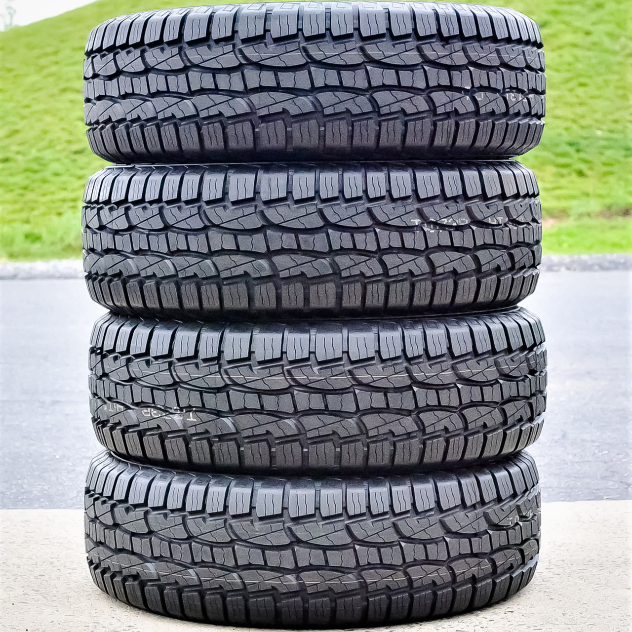 Crosswind A/T LT 245/75R17 121/118R E (10 Ply)