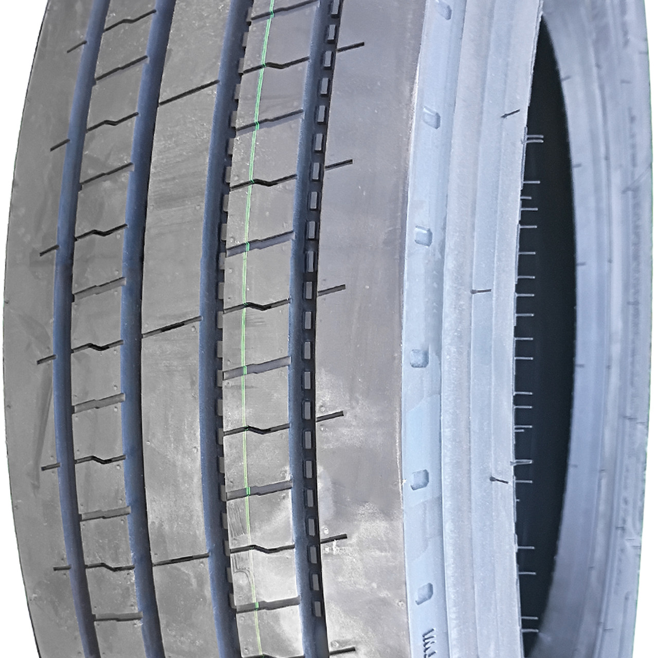 Dynamo MAR02 255/70R22.5 H (16 Ply)