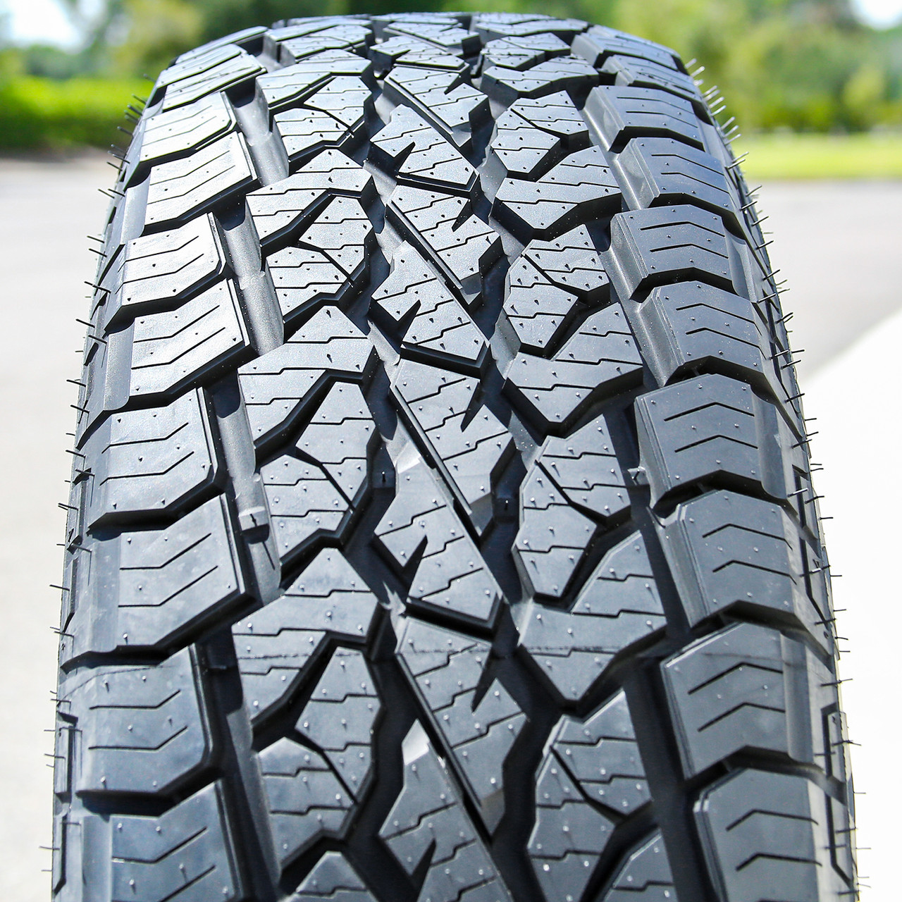Aplus Shredder AT 265/65R17 112T