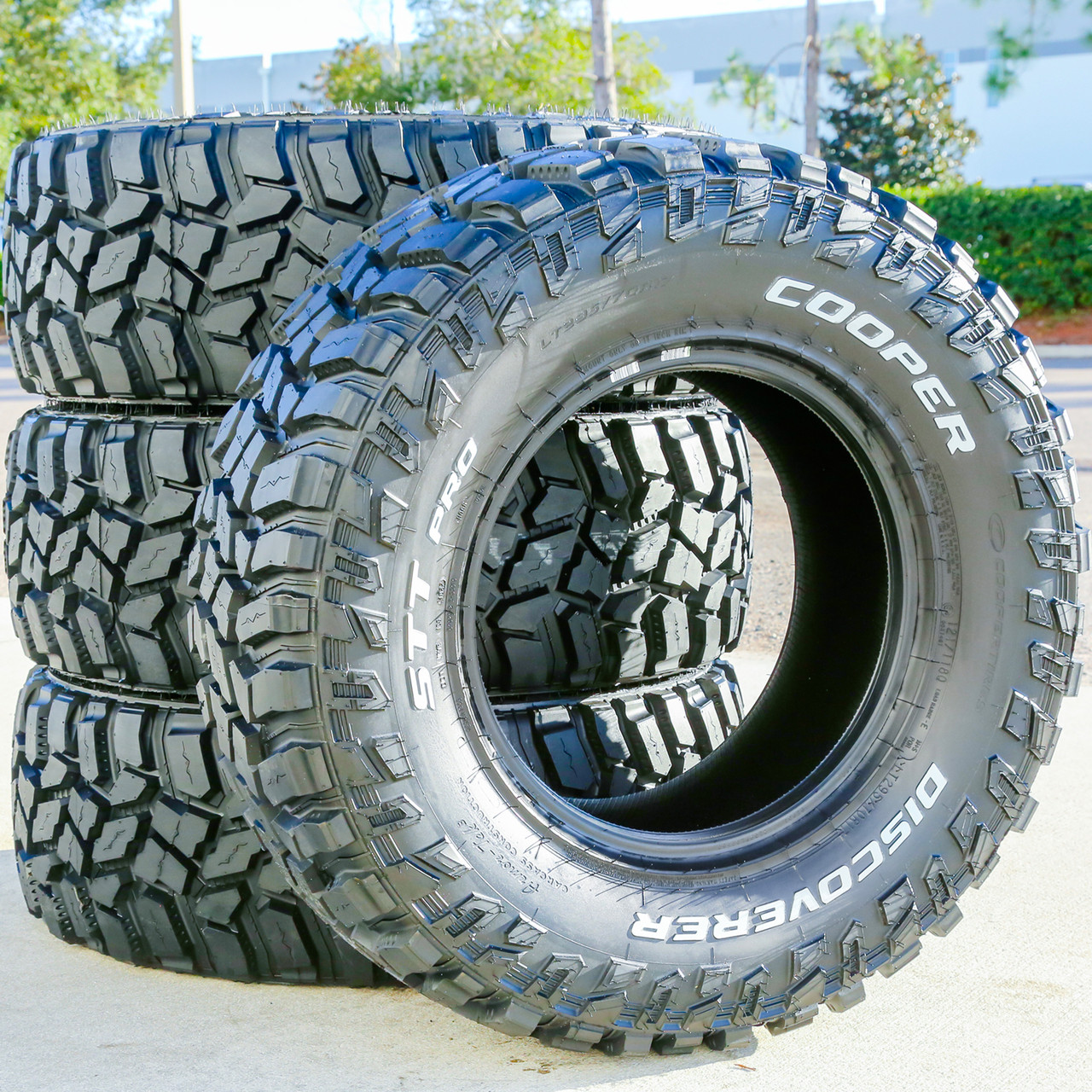 Cooper Discoverer STT Pro LT 295/70R17 121/118Q E (10 Ply)