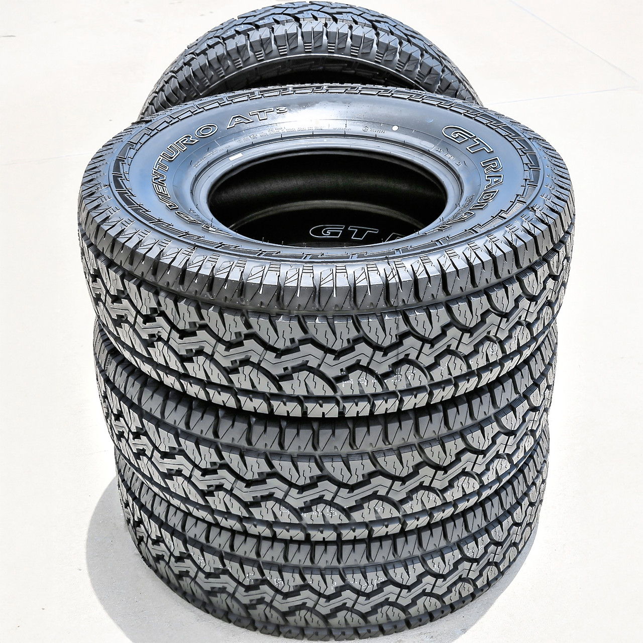 GT Radial Adventuro AT3 265/70R17 113T