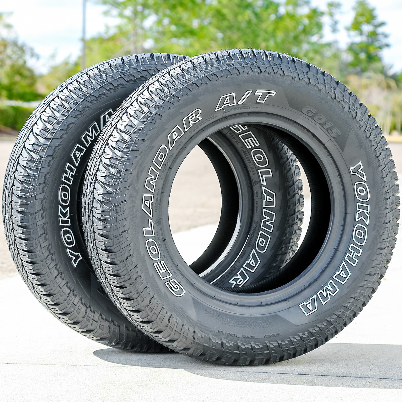Yokohama Geolandar A/T G015 285/70R17 117T AT All Terrain Tire