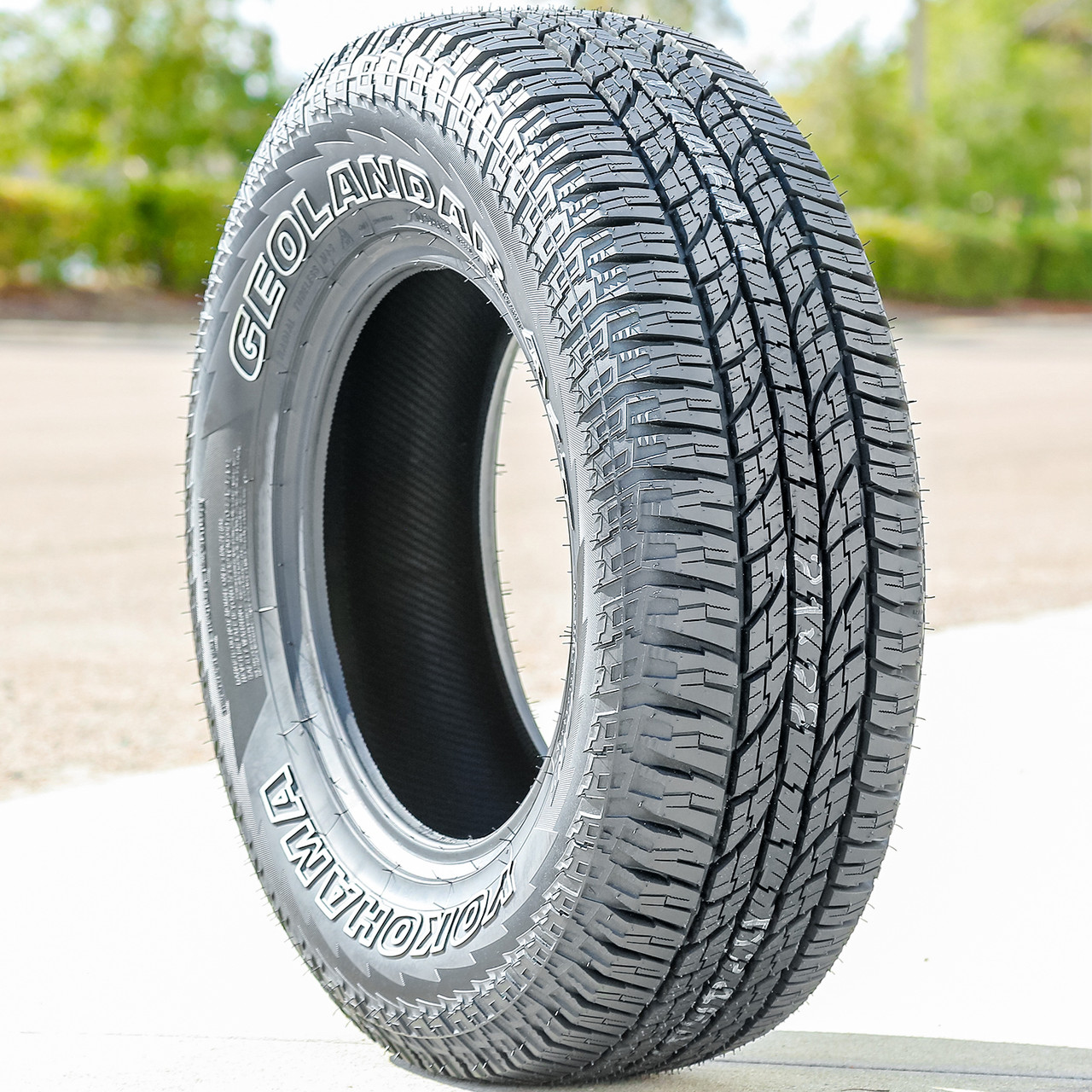 Yokohama Geolandar A/T G015 285/70R17 117T AT All Terrain Tire