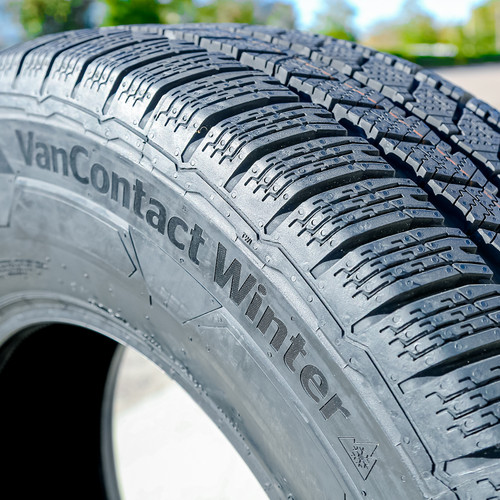 Continental VanContact Winter 215/75R16 116/114R E (10 Ply) Winter Tire