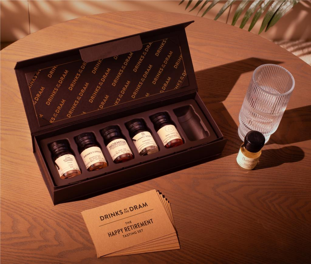 Retirement Mixed Spirits Set (Black) 18cl | Master Of Malt