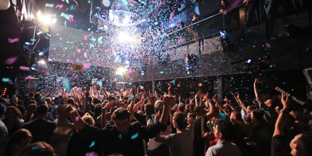 The Art of Confetti and Streamer Design: Creating Eye-Catching Visuals ...