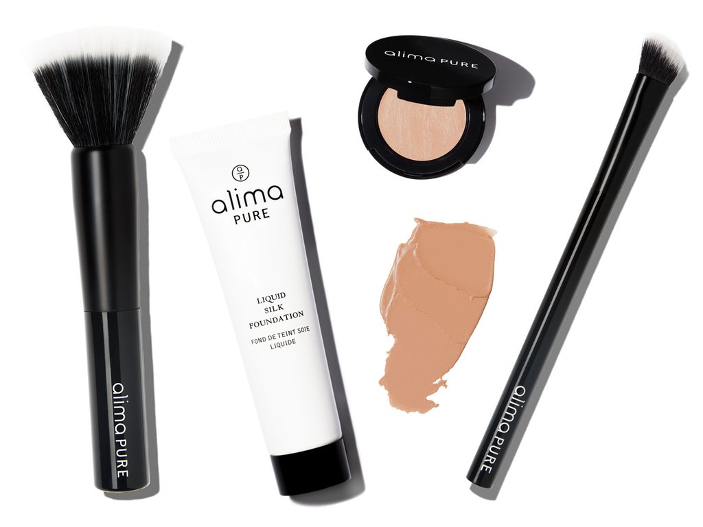 Application Tips For Liquid Silk Foundation And Cream Concealer ...