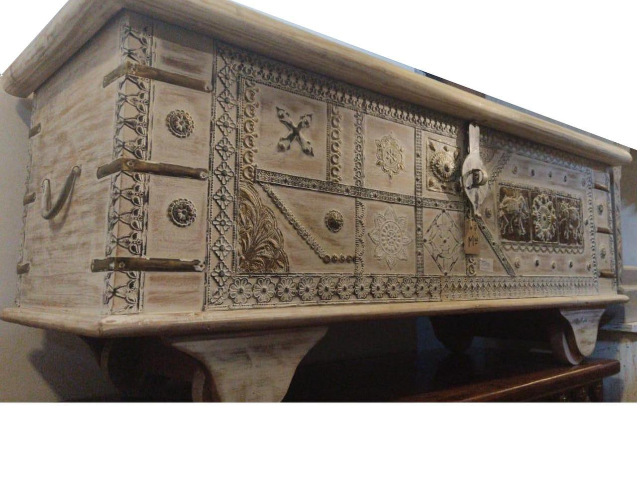 Antique wooden box , inlaid wooden storage box , Wooden Art