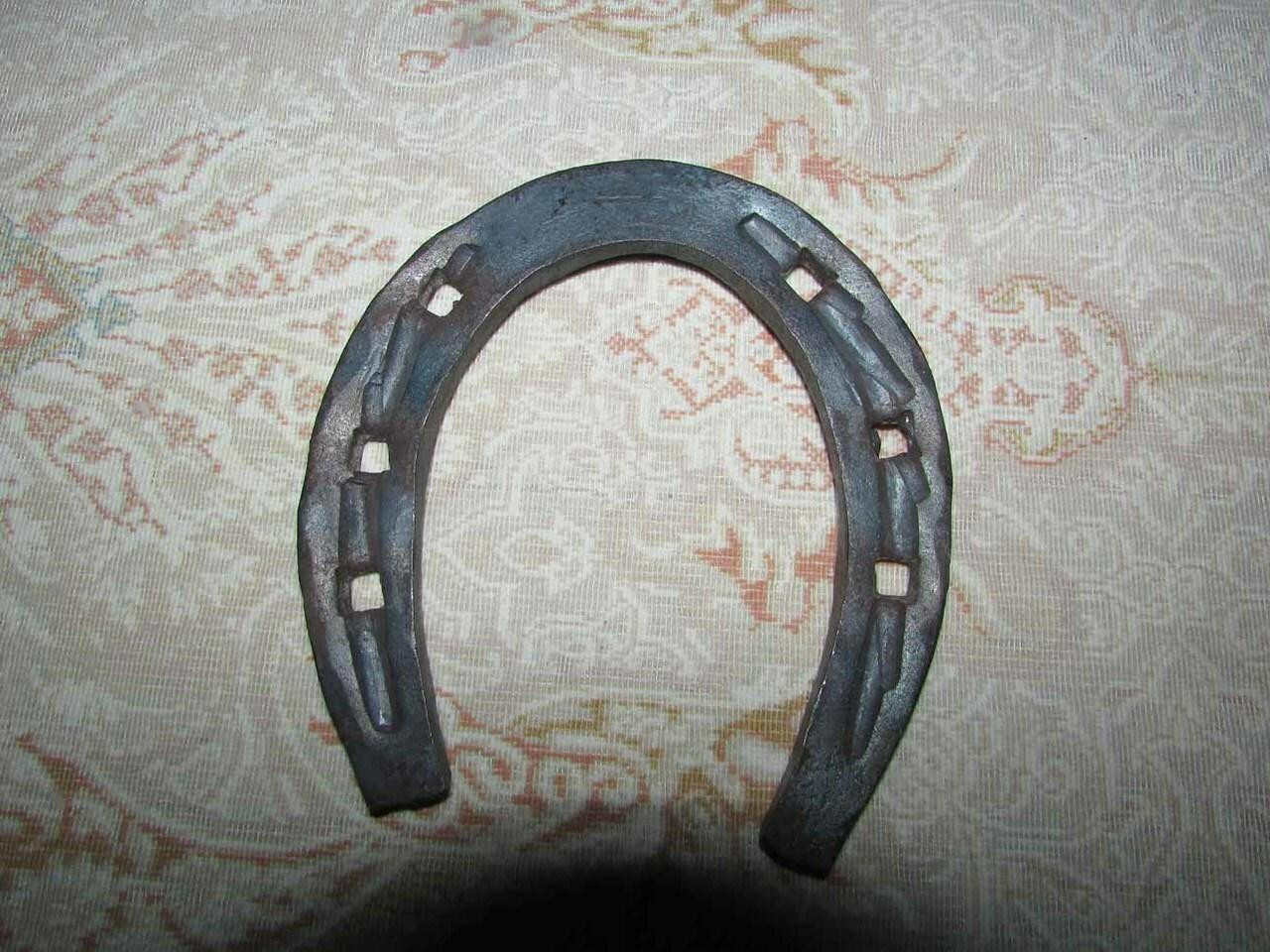 Engraved Horseshoe - Perfect Housewarming Gift - Lucky Shoe