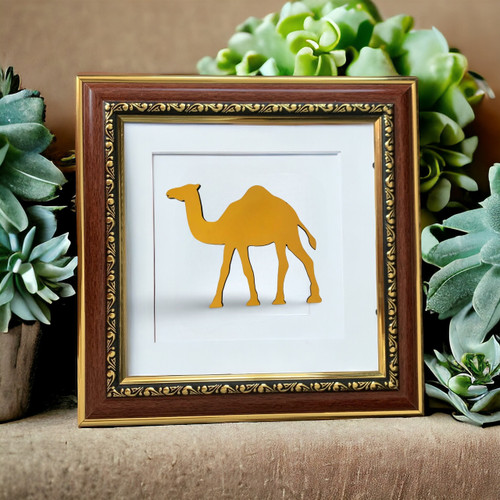 Arabian Elegance: Hand-Cut Wooden Camel Souvenir Frame