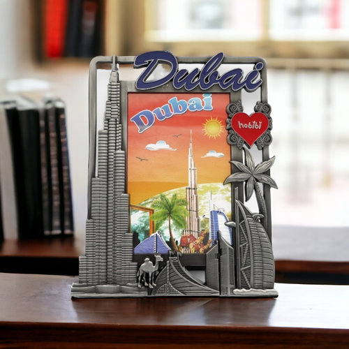 Metal Dubai sky scrapers Frame , Table décor Souvenir frame