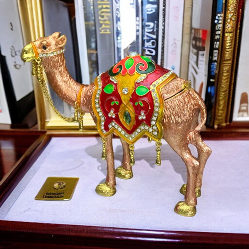 Exquisite Metal Camel Souvenir - Trinket , corporate gift