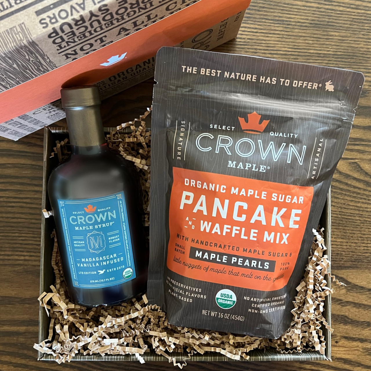 Crown Maple® Pancake Breakfast with Organic Maple Sugar Pancake Mix 16 ...
