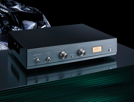 AirTight ATC-5 Reference Pre-amp. No compromise pre At True Audiophile