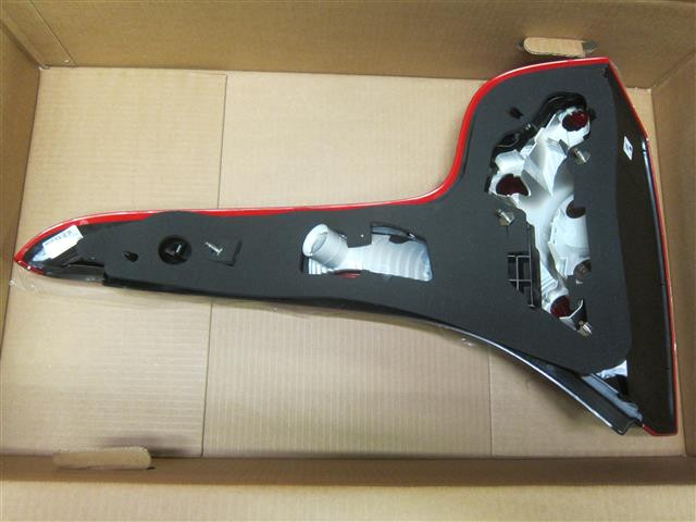 Volvo C30 Tail Light Assembly - Driver Side (2008-2013) | Voluparts