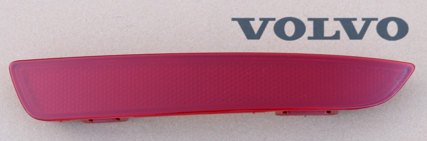 Volvo C30 Rear Bumper Reflector (2011 2012 2013) | Voluparts