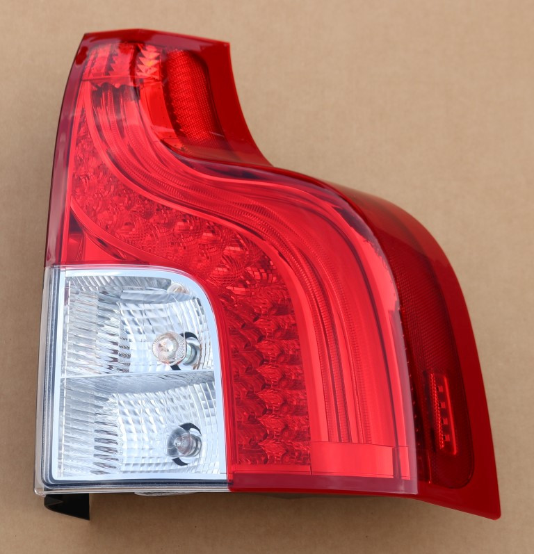 Volvo XC90 Right Tail Light Assembly (2013 - 2014) | Voluparts