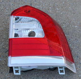 Volvo XC70 Tail Lights (2001-2012) | Upper or Lower, Left or Right