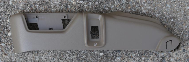 Volvo XC90 Seat Side Panel Plastic Covers