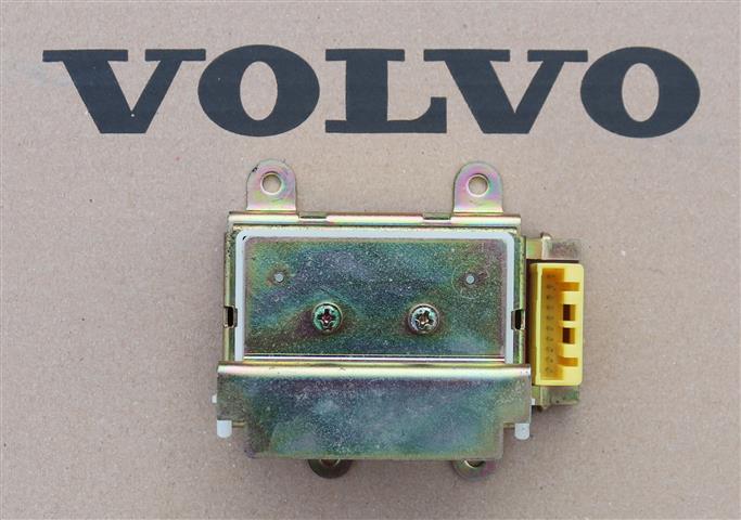 Volvo 960 Solenoid Valve (Vaccuum Line Control Unit) | Voluparts