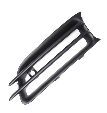 Volvo S70 Lower Bumper Grill (Black Plastic Grids on Front)