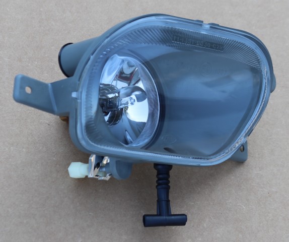 Volvo XC90 Passenger Side Fog Light (2003-2012) | Voluparts