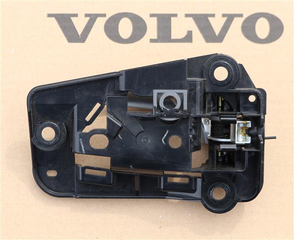 Volvo XC90 RH Inner Door Opener -USED (2003-2009) | Voluparts