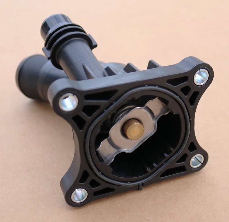 OEM Volvo XC70 T5 (2.0L) Thermostat (2015-2016) | Voluparts