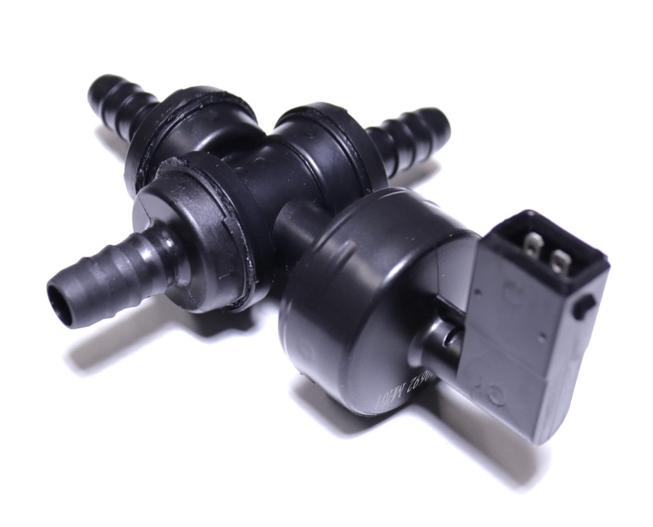 Volvo S80 Brake Vacuum Switch | 2003 2004 2005 2006 | Voluparts